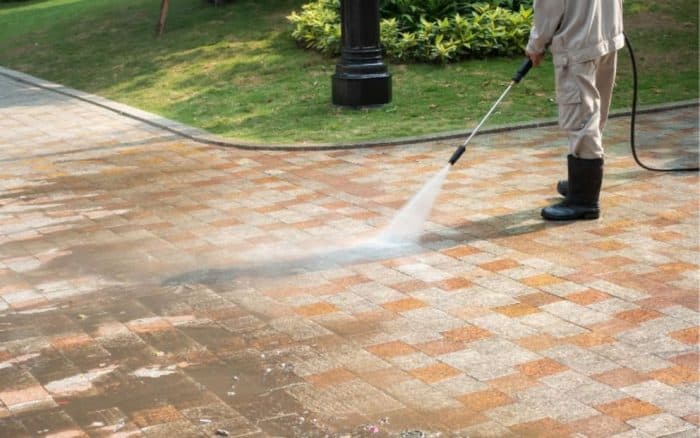 Reasons to Have Jet Washing Undertaken Professionally - Clean & Tidy